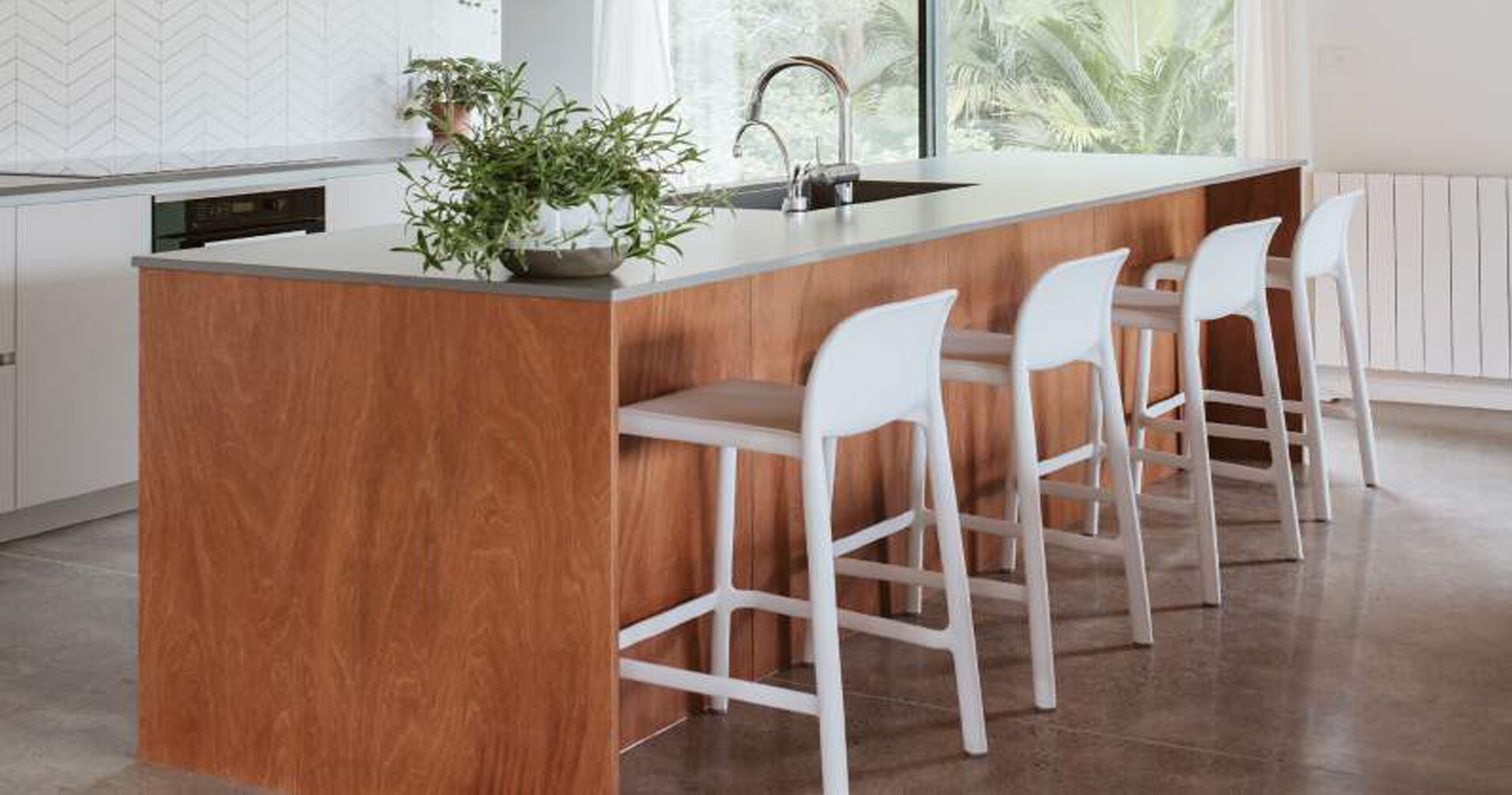 Caledonian Pacific | Superior Quality Non-Structural Plywoods